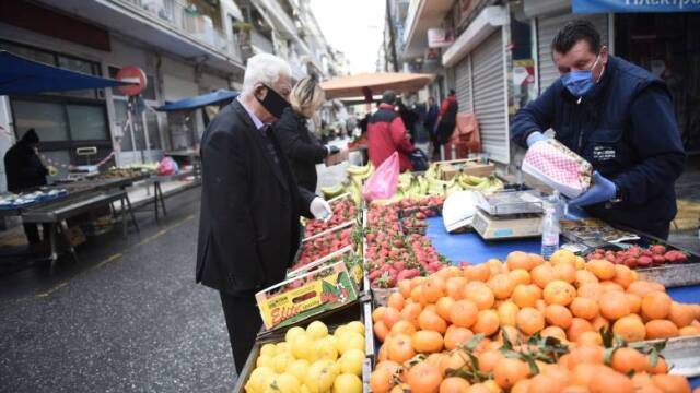 Κοροναϊος: Αυτοί είναι νέοι κανόνες στις λαϊκές αγορές στην Αττική