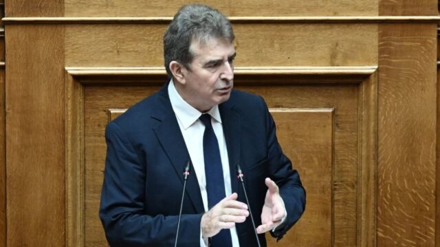 Μέτρα SOS από τον Μιχάλη Χρυσοχοϊδη για την επάρκεια φαρμάκων
