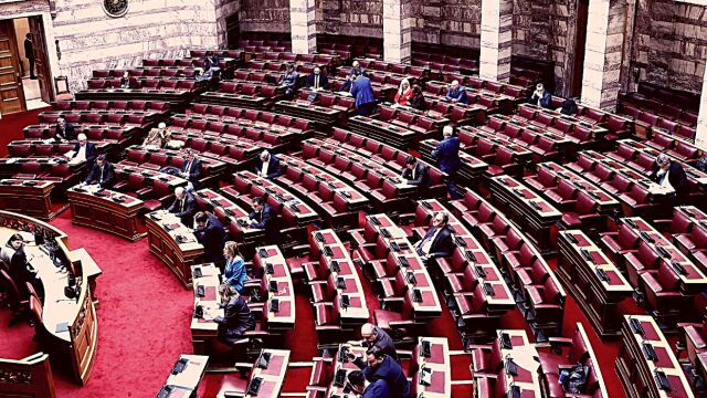 Γάμος ομόφυλων ζευγαριών: Ξεκινά το "µασάζ" στους βουλευτές της ΝΔ για ...