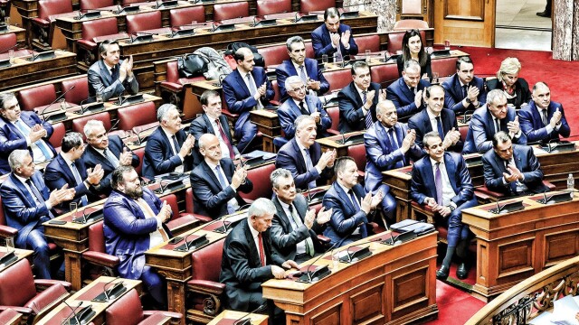 Το crash test για Σαμαρά με τον Προϋπολογισμό, τα σενάρια του Γεωργιάδη ...