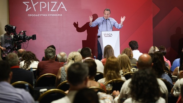 Φάμελλος στη συνεδρίαση της ΚΕ του ΣΥΡΙΖΑ: "Παίρνουμε την απόφαση να ...