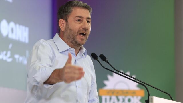 ΠΑΣΟΚ: Τι θα περιλαμβάνει το "καλάθι" προτάσεων Ανδρουλάκη στη ΔΕΘ