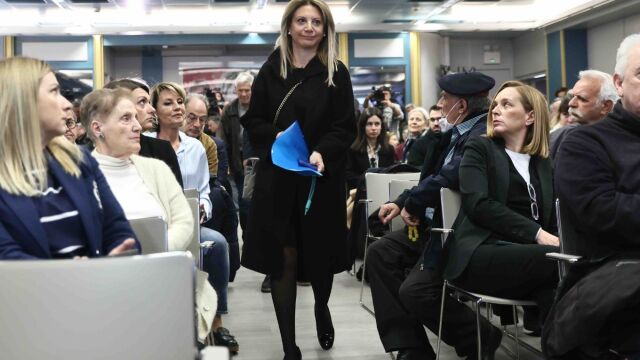 Η προαναγγελία Καρυστιανού για νέο κόμμα και το Κίνημα ''Κύμα'' που ...