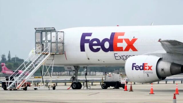 Η FedEx διαψεύδει την αποχώρησή της από το αεροδρόμιο της Θεσσαλονίκης