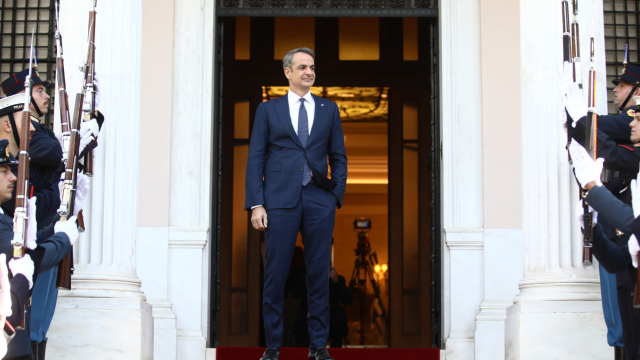 Ξεκίνησαν οι εσωκομματικές εκλογές της ΝΔ: Αυξημένη συμμετοχή και νέα ...