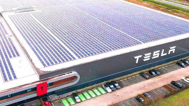 Tesla Greece: Οι πωλήσεις 606 ΙΧ και το μηδαμινό ερευνητικό έργο