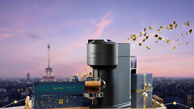H Nespresso συνεργάζεται με το διάσημο Γάλλο pastry chef Pierre Hermé δημιουργώντας μια ...