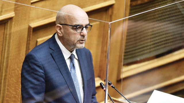Παπαδημητρίου στα Παραπολιτικά 90,1: Οι βουλευτές της ΝΔ είναι ...