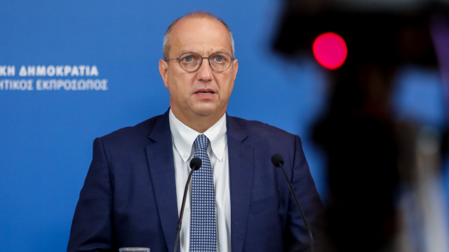 Γιάννης Οικονόμου: Ο κ. Τσίπρας δεν έχει τίποτα να πει για το παρόν και ...