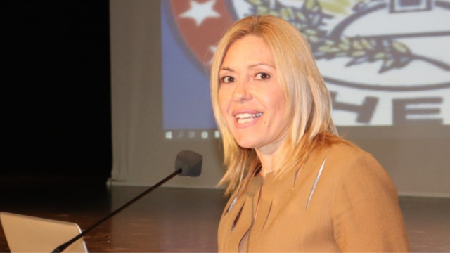 Δήμητρα Νάνου: «Κλείδωσε» για υποψήφια δήμαρχος Νέας Σμύρνης με την ...