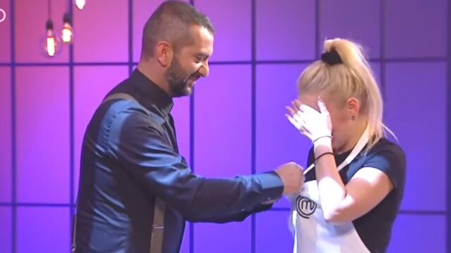 MasterChef: Τα έχασε η Ελισάβετ – Ο Κουτσόπουλος της έδωσε το Golden ...