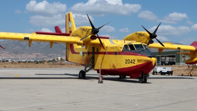 Στο τελικό στάδιο η παραγγελία των 24 Canadair από τη rescEU - Θετική ...