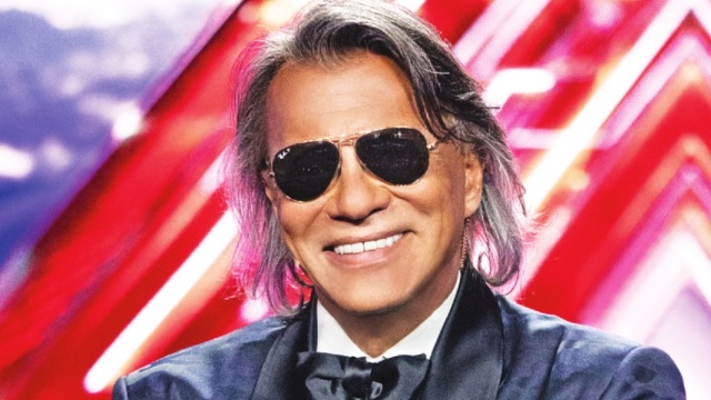 Ηλίας Ψινάκης: Σπάει πιάτα σε εστιατόριο στα παράλια της Τουρκίας