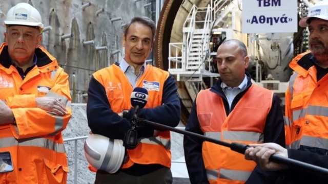 Στο εργοτάξιο του μετρό στην Κατεχάκη ο Κυριάκος Μητσοτάκης - Ο ...