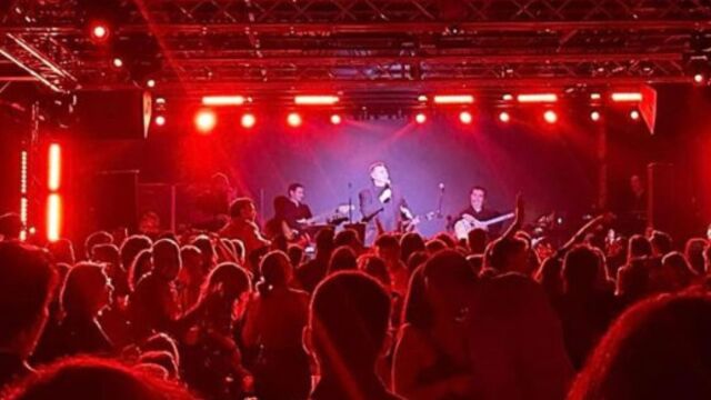 Η sold out περιοδεία του Νίκου Μακρόπουλου στην Αμερική σε εικόνες