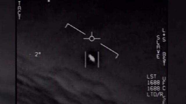 Από τα UFO στις... κάλπες: Η περιπέτεια στο Τρίγωνο των Βερμούδων που ...