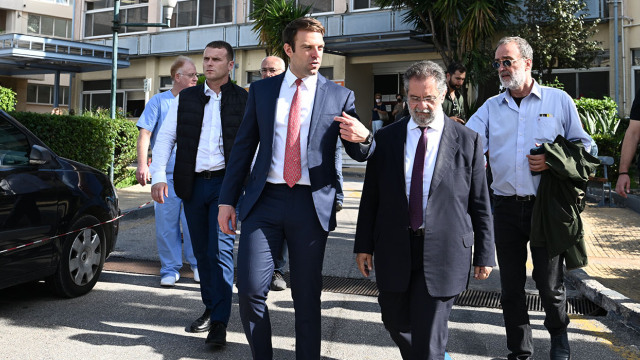 "Μαυροσκούφης" ο Κασσελάκης: Πληροφορίες ότι θα καταταγεί τον Μάρτιο ...