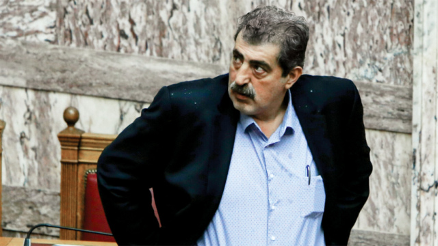ΣΥΡΙΖΑ: Έξαλλοι με τον Πολάκη οι βουλευτές Μπάρκας και Κόκκαλης