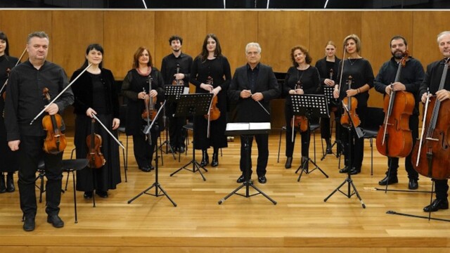 Βραδιά κλασσικής μουσικής στο Δημοτικό Θέατρο Πειραιά με έργα του ...