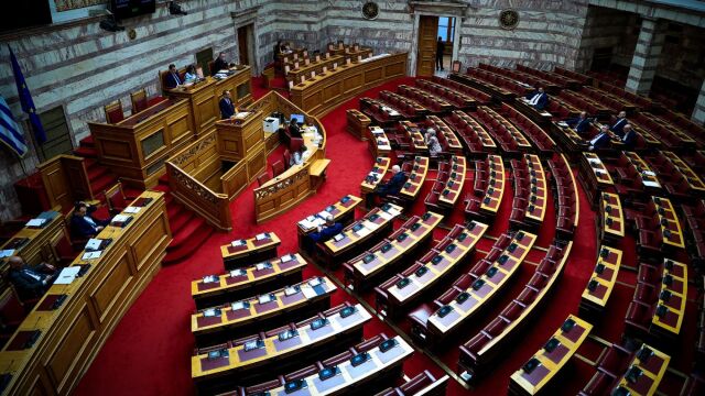 Το ΚΚΕ, οι Ευρωεκλογές και το σύστημα των 4 κομμάτων - Ποιος ο ...