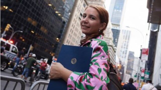 Κύρα Κάπη: Η "μαέστρος" του Μητσοτάκη στο TikTok έγινε δεκτή ως μέλος ...