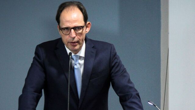 Θωμάς Βαρβιτσιώτης: Η αποχώρησή του από την ηγεσία της V+O τον οδηγεί ...