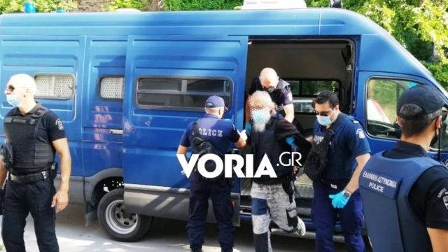 Σοκ και τρόμος στη ΔΟΥ Κοζάνης: Η δίκη για την επίθεση με τσεκούρι