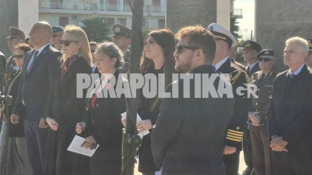 Κίμπερλι Γκιλφόιλ Βρετανός πρέσβης στο Κοιμητήριο Αλίμου (Εικόνες & Βίντεο)