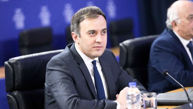 Σημαντικό δείπνο στην ελληνική πρεσβεία του Βερολίνου με επίκεντρο την ...
