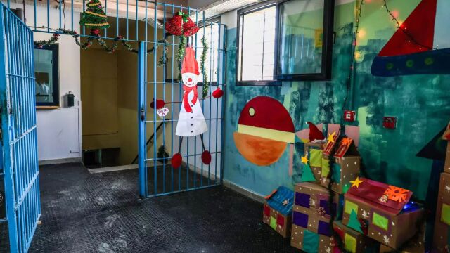 Πότε κλείνουν τα σχολεία για Χριστούγεννα;