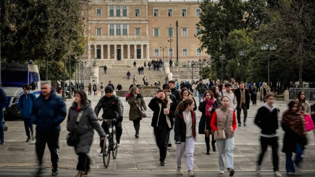 Παράταση για το επίδομα των 1.000 ευρώ