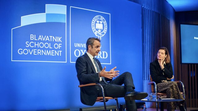 Μητσοτάκης από το πανεπιστήμιο της Οξφόρδης: "Σήμερα η Ελλάδα τρέχει με ...