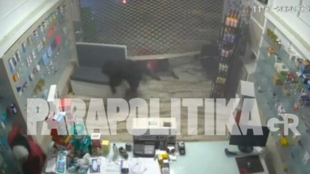 Καρέ καρέ η κινηματογραφική διάρρηξη σε φαρμακείο στη Μεσσήνη ...