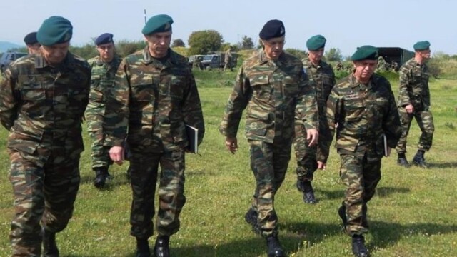 Στην 1η Ταξιαρχία Καταδρομών-Αλεξιπτωτιστών ο αντιστράτηγος Στεφανής