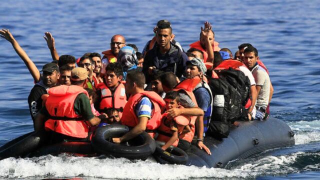 Παπαγιαννάκης στα Παραπολιτικά 90,1: "Έχουμε 21 Λιμενικούς που ...