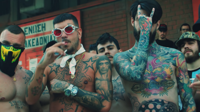 Αυτό είναι το videoclip του Snik με πρωταγωνιστή τον αστυνομικό που ...