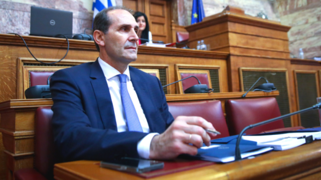 Bουλή - Προϋπολογισμός – Βεσυρόπουλος: Το πολιτικό αφήγημα της ...